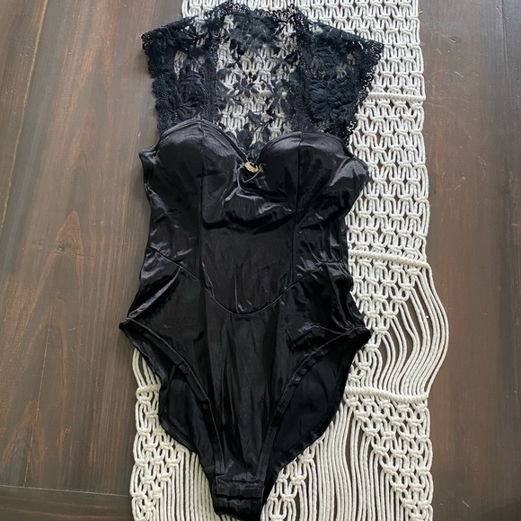 Victoria's Secret | Intimates & Sleepwear | Vintage Victoria Secret ...